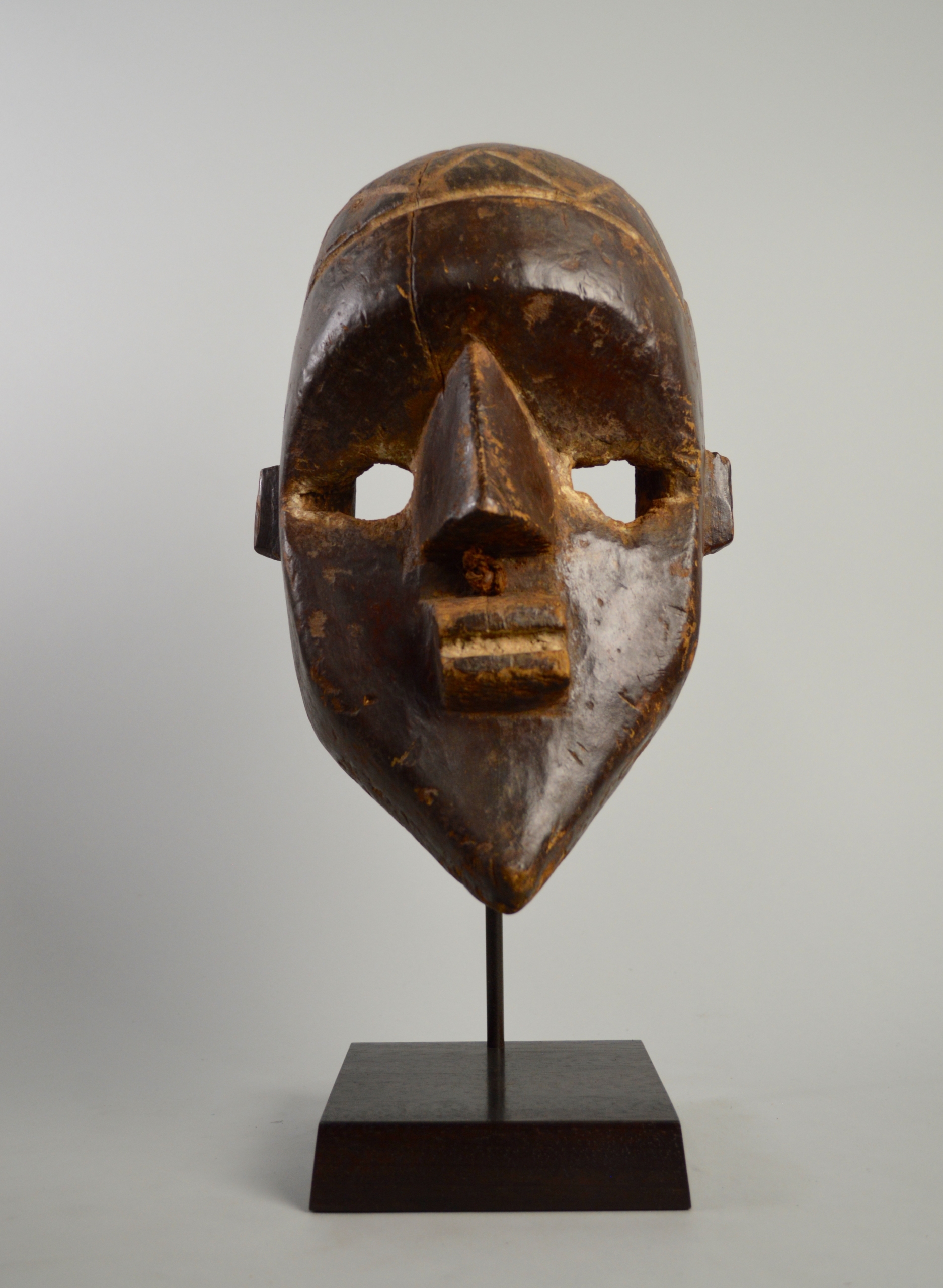 Handsome Lwalwa Mask